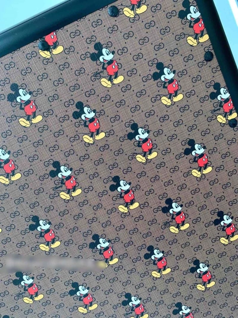 Low-cost Gucci Suitcase