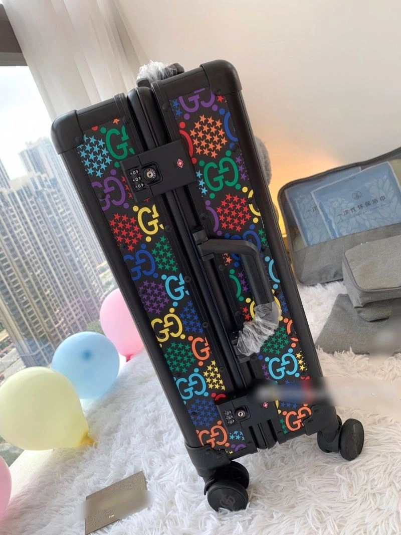 Bargain Gucci Suitcase