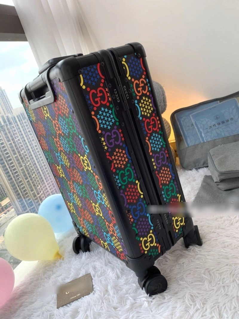 Bargain Gucci Suitcase