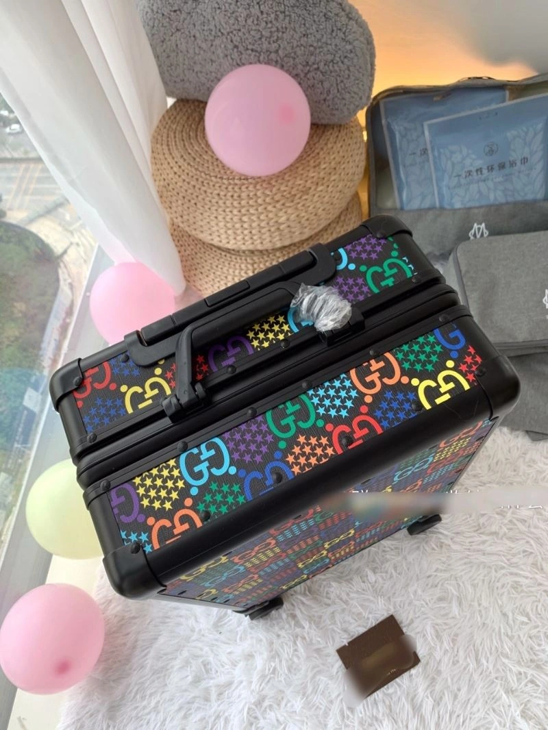 Bargain Gucci Suitcase