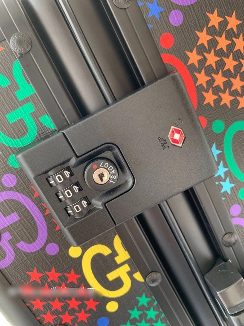Bargain Gucci Suitcase