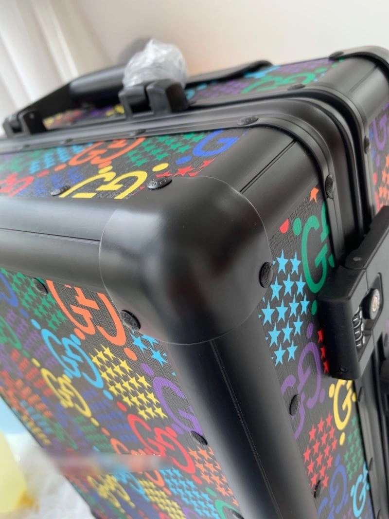 Bargain Gucci Suitcase