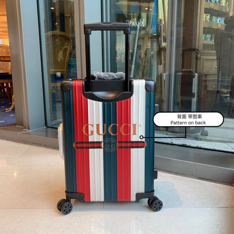 Top mirror Gucci Suitcase