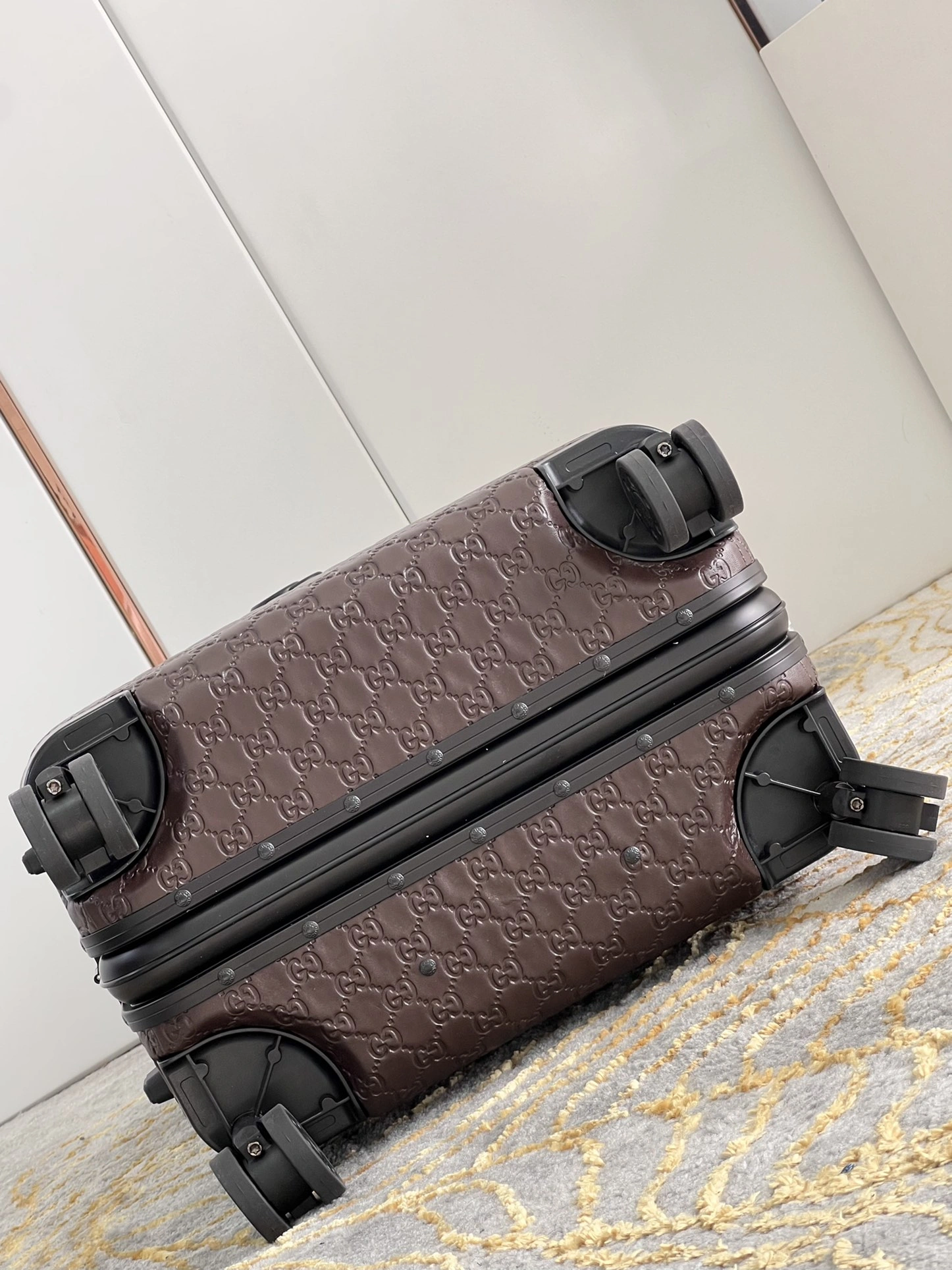 Mirror quality Gucci Suitcase