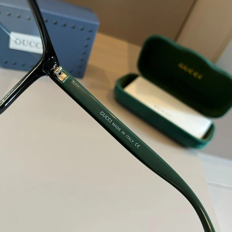 Value-priced Gucci Sunglasses