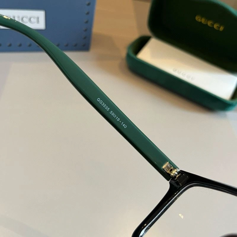Value-priced Gucci Sunglasses