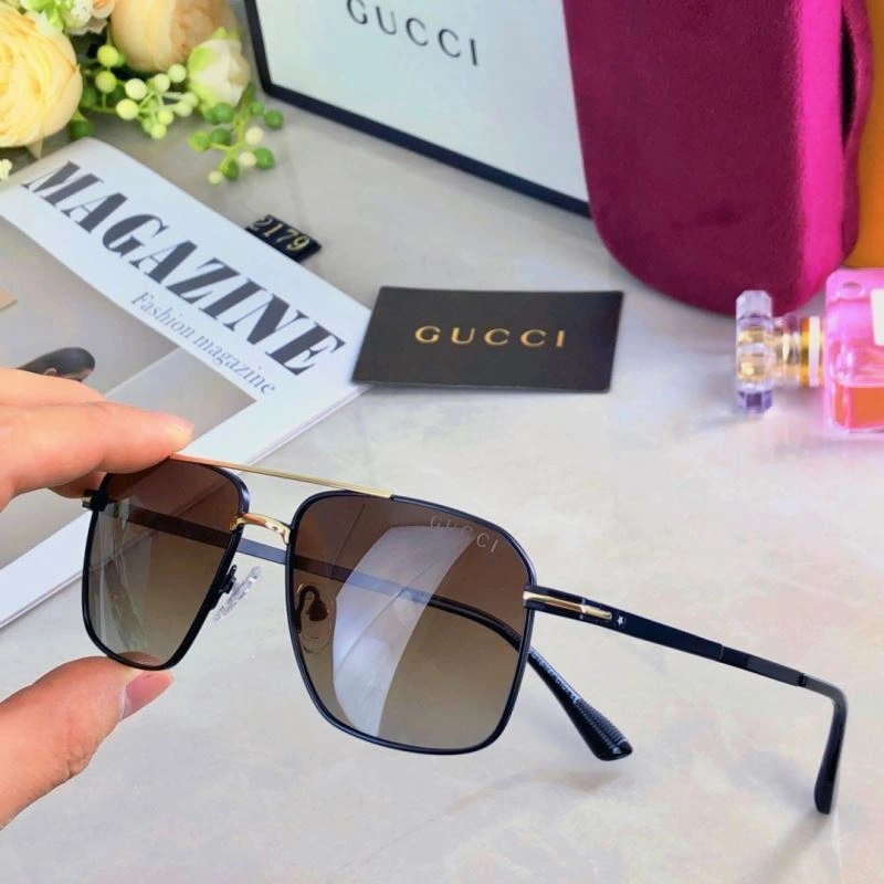 Top mirror Gucci Sunglasses
