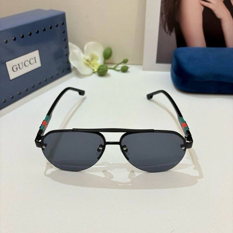 Top match Gucci Sunglasses