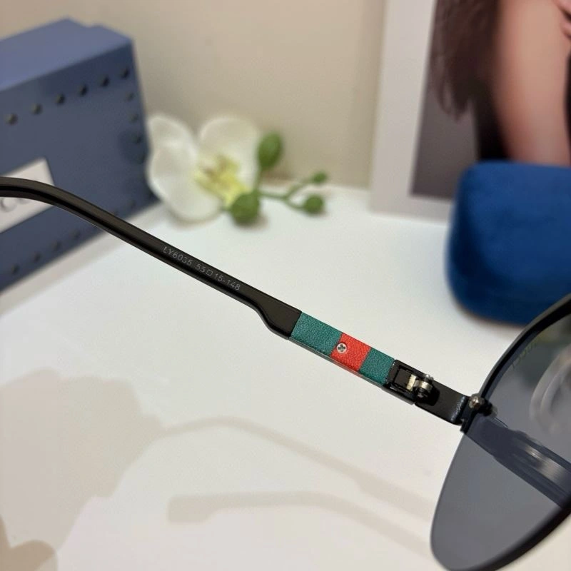 Top match Gucci Sunglasses