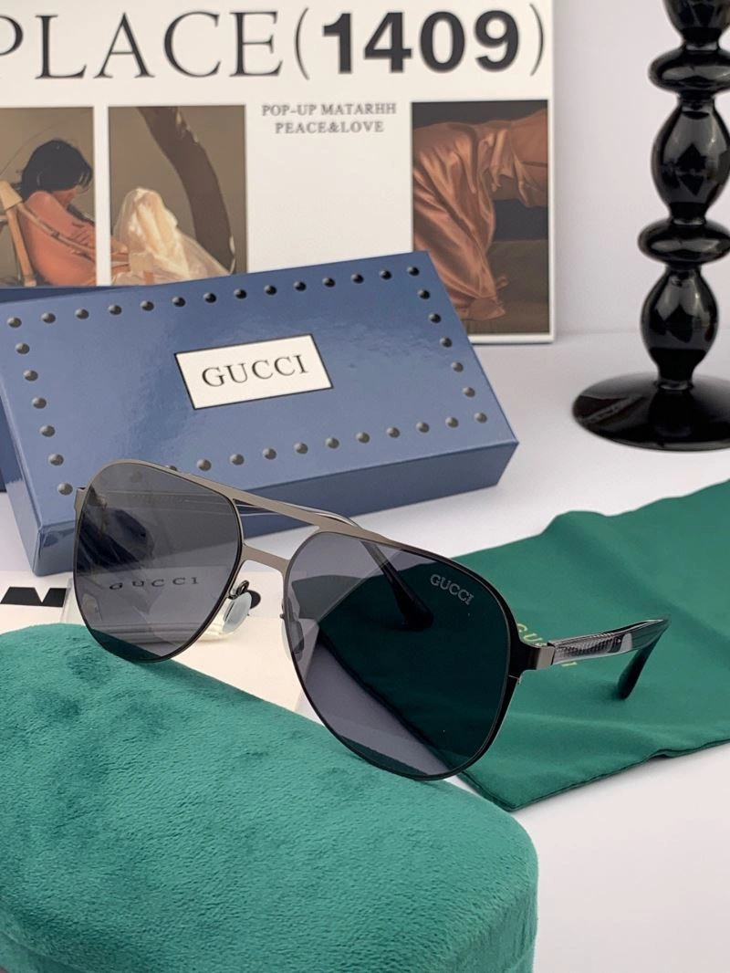 Top mirror Gucci Sunglasses