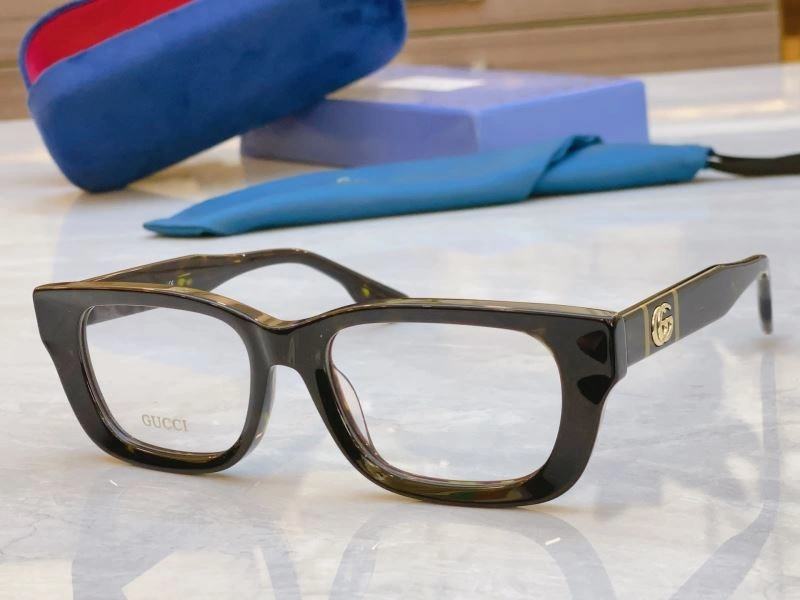 Exact replica Gucci Sunglasses