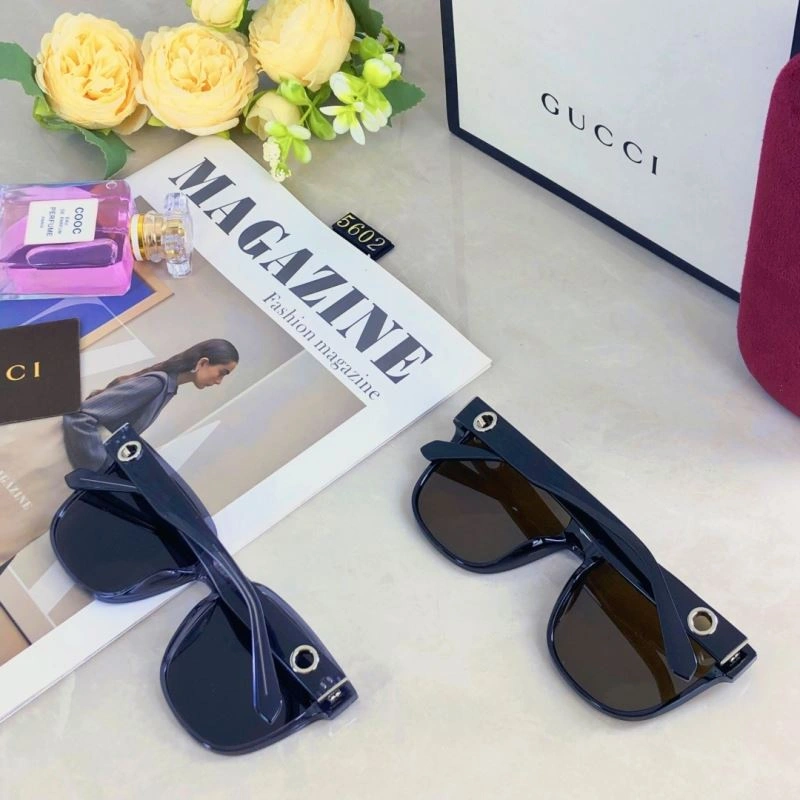 Accurate model Gucci Sunglasses