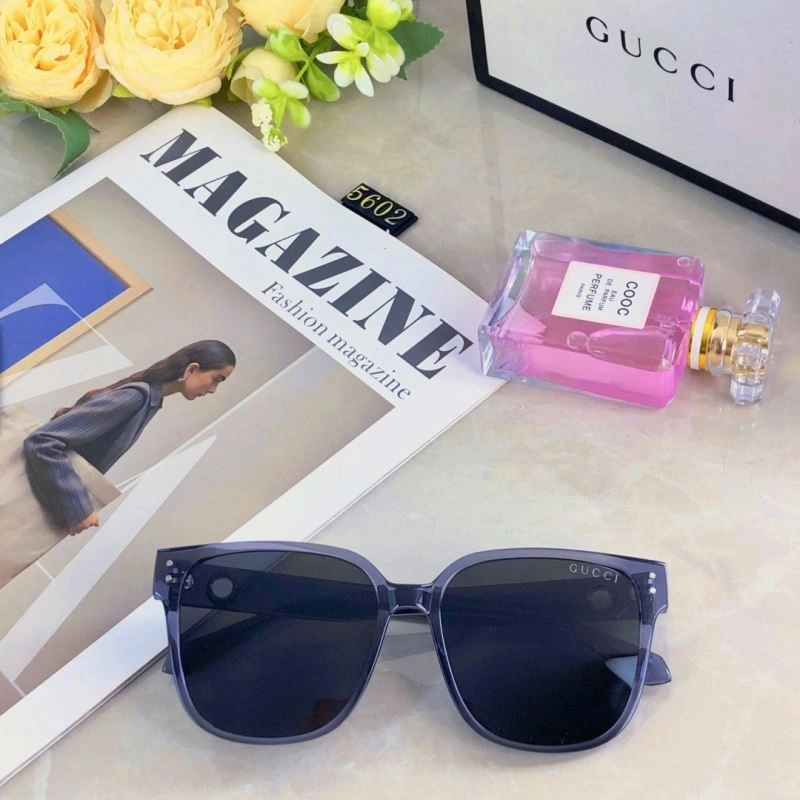 Accurate model Gucci Sunglasses