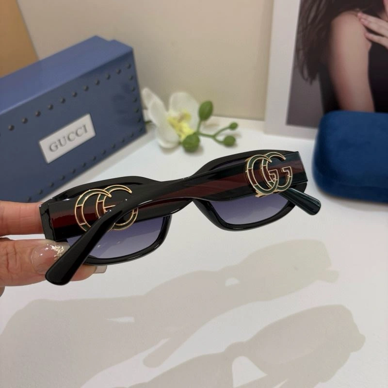 Top match Gucci Sunglasses