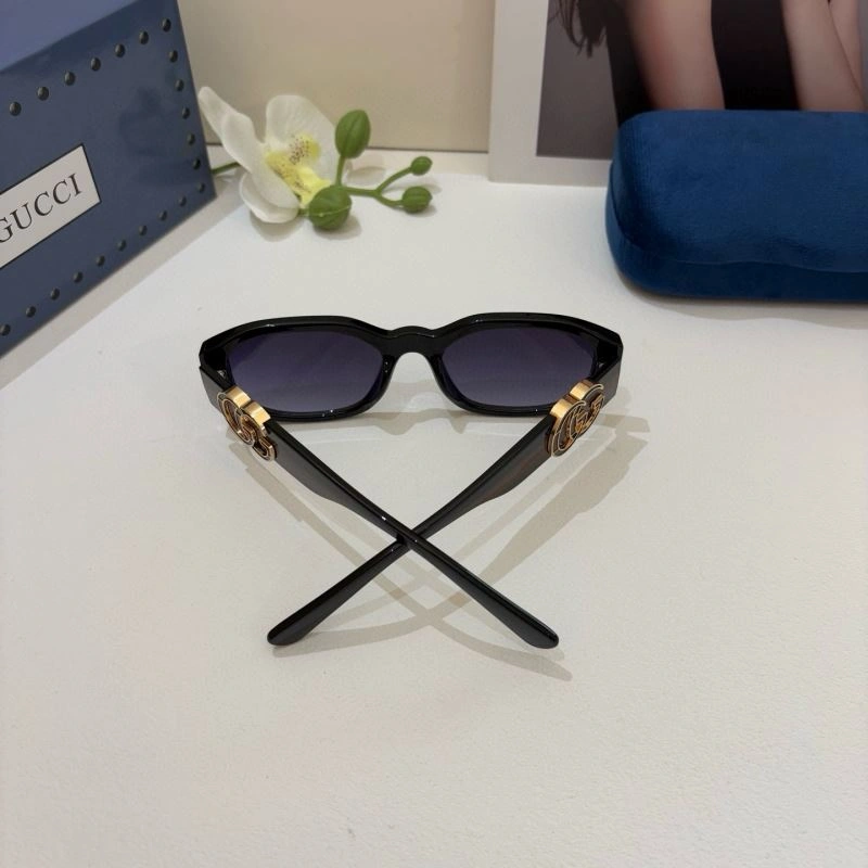 Top match Gucci Sunglasses