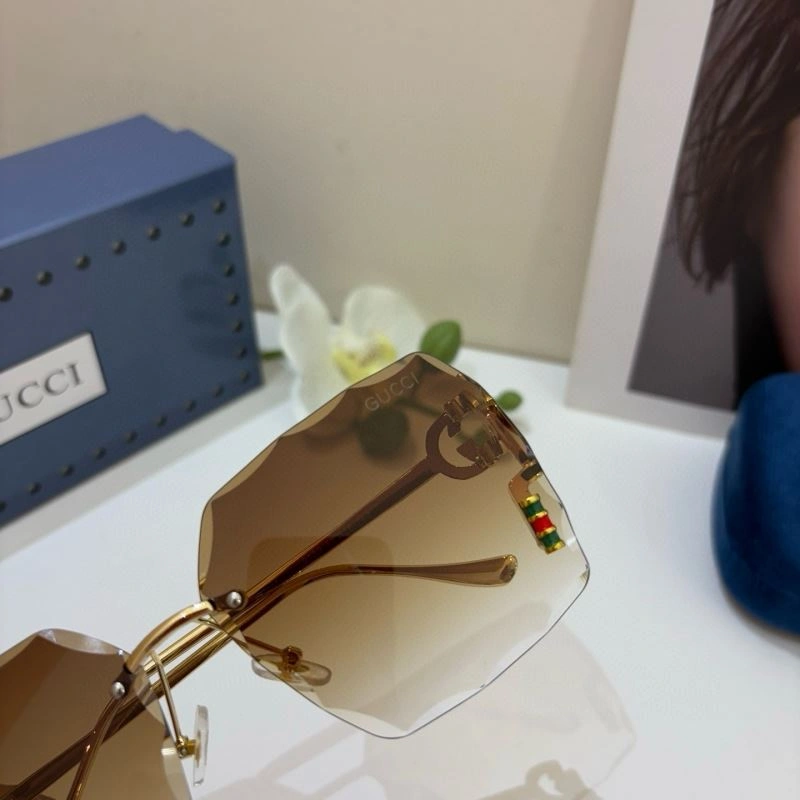 High fidelity Gucci Sunglasses