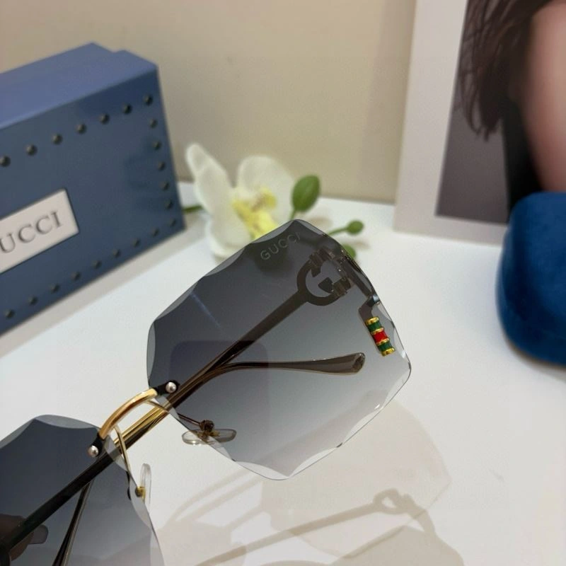 Mirror quality Gucci Sunglasses