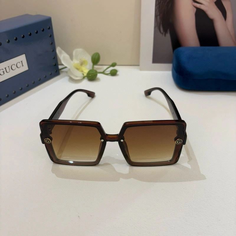 Exact replica Gucci Sunglasses