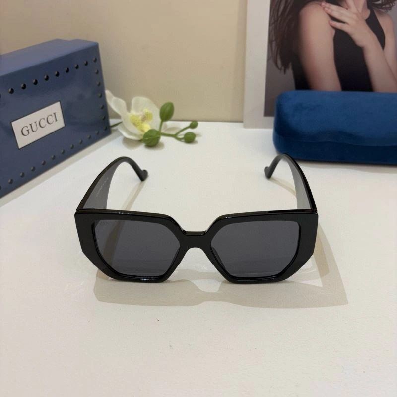 High fidelity Gucci Sunglasses