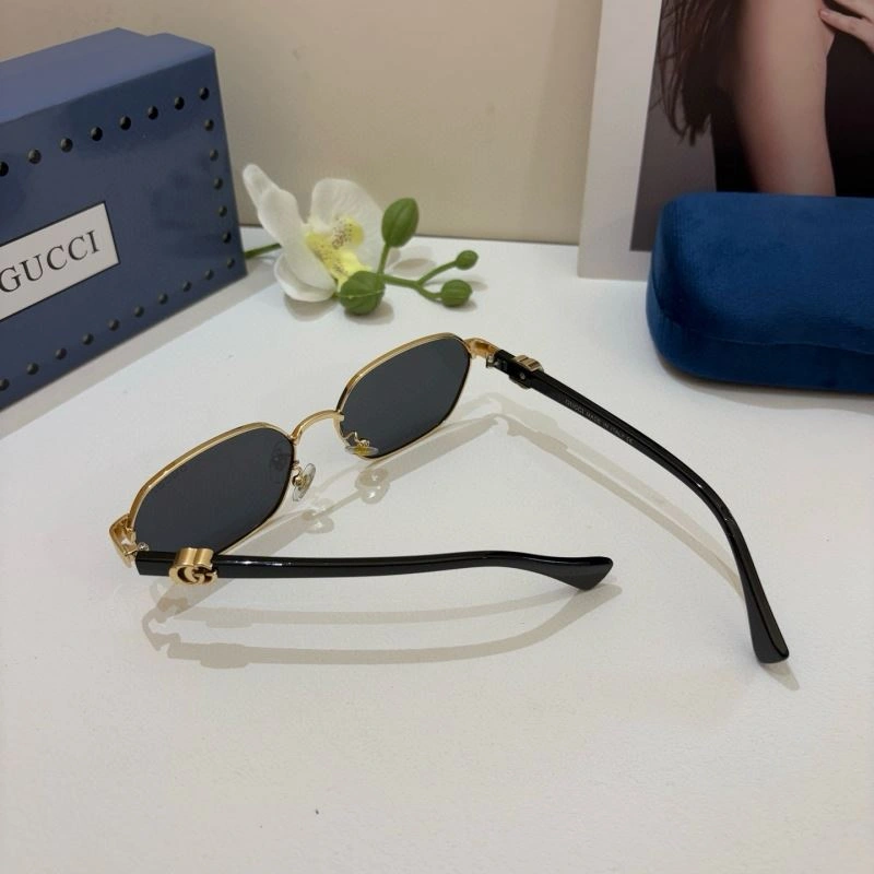 Top match Gucci Sunglasses