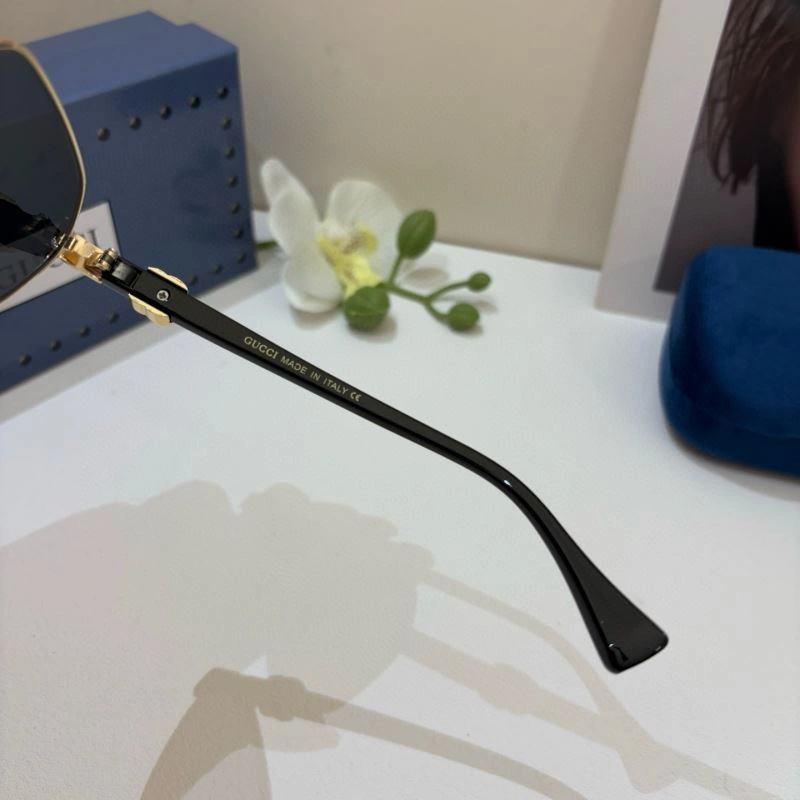 Top match Gucci Sunglasses