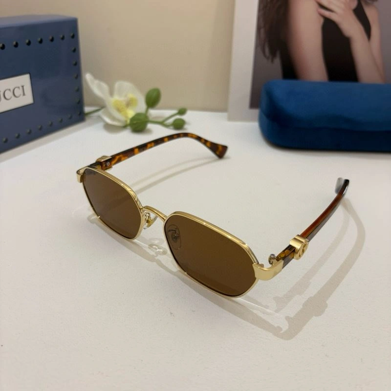 Precise copy Gucci Sunglasses