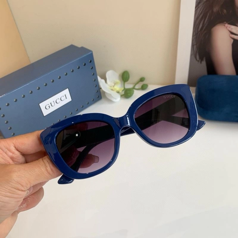 Brand-authenticated Gucci Sunglasses