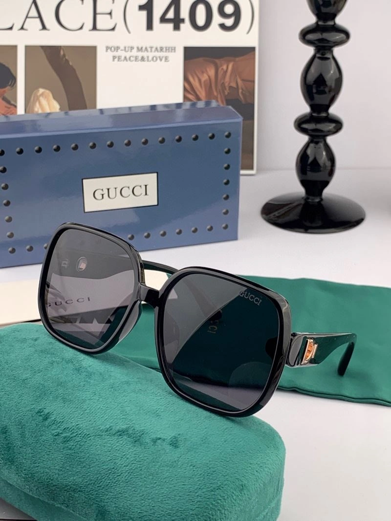 Brand-authenticated Gucci Sunglasses