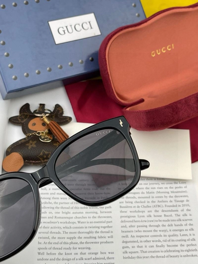Economical Gucci Sunglasses