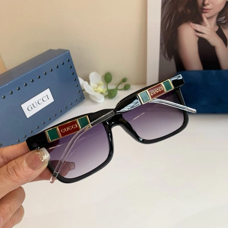 Top match Gucci Sunglasses