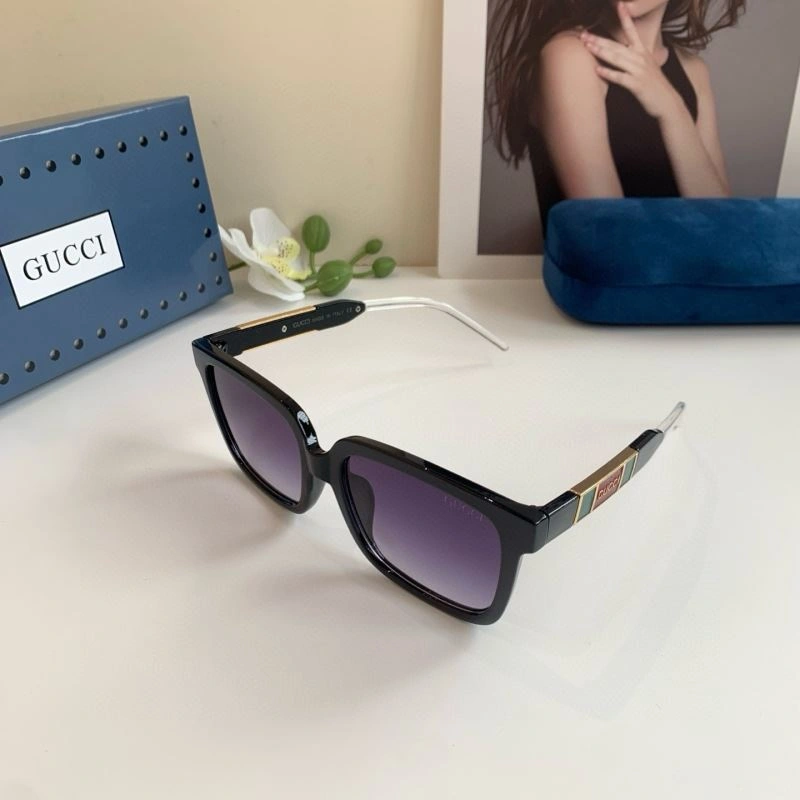 Top match Gucci Sunglasses