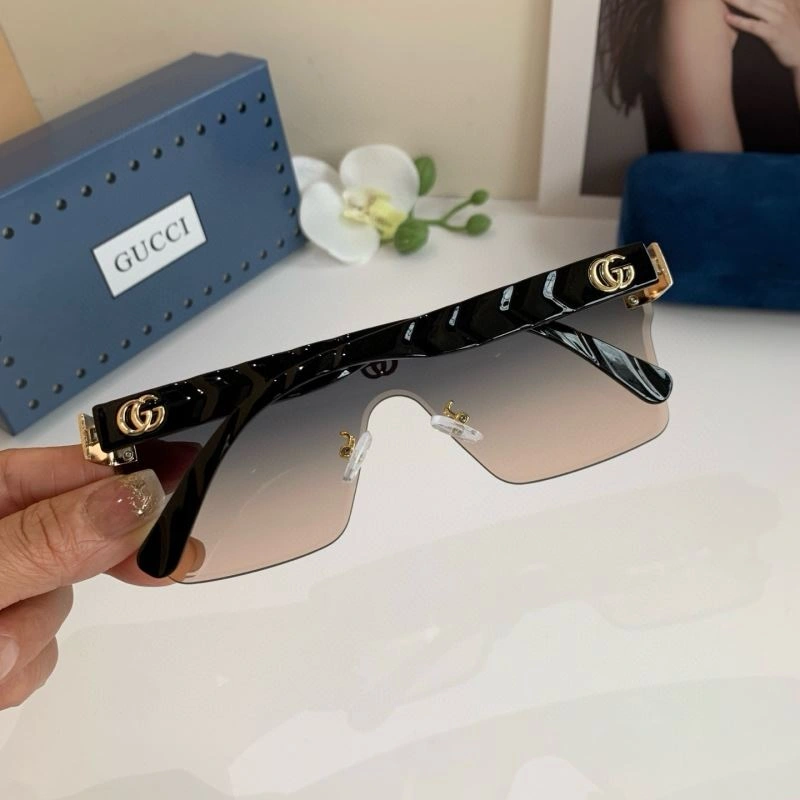 Low-cost Gucci Sunglasses