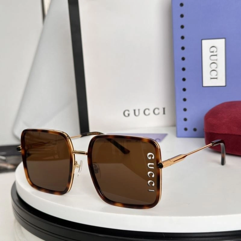 Low-cost Gucci Sunglasses