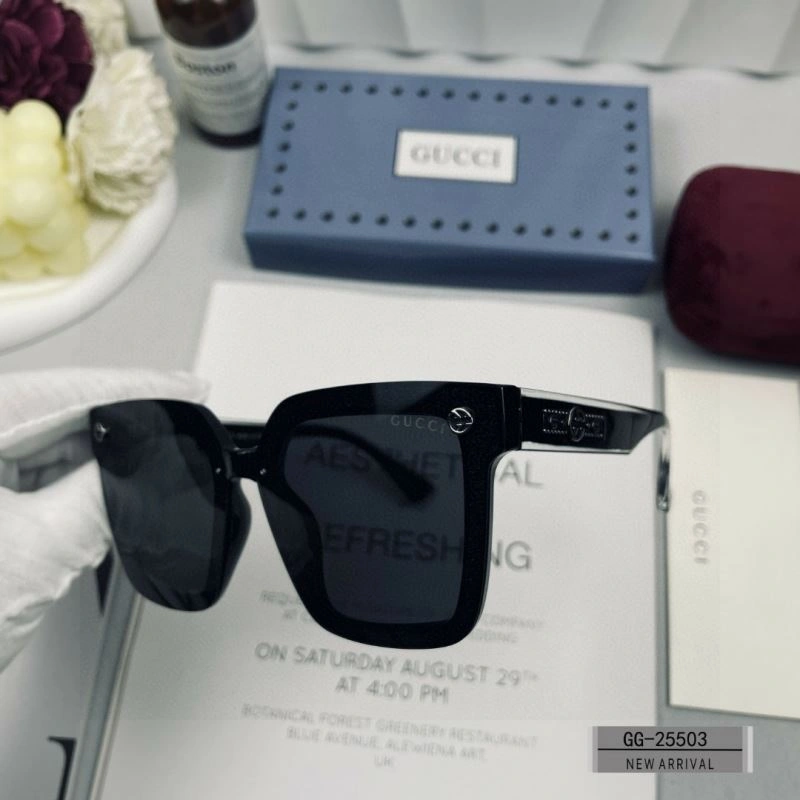 Brand-authenticated Gucci Sunglasses