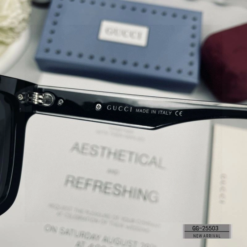 Brand-authenticated Gucci Sunglasses