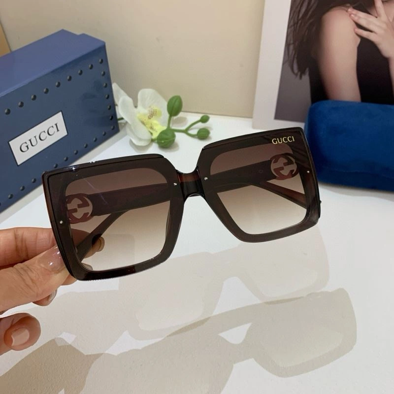 Top mirror Gucci Sunglasses