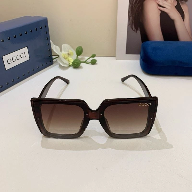 Top mirror Gucci Sunglasses