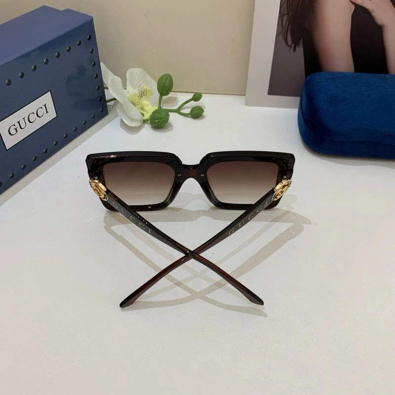 Top mirror Gucci Sunglasses
