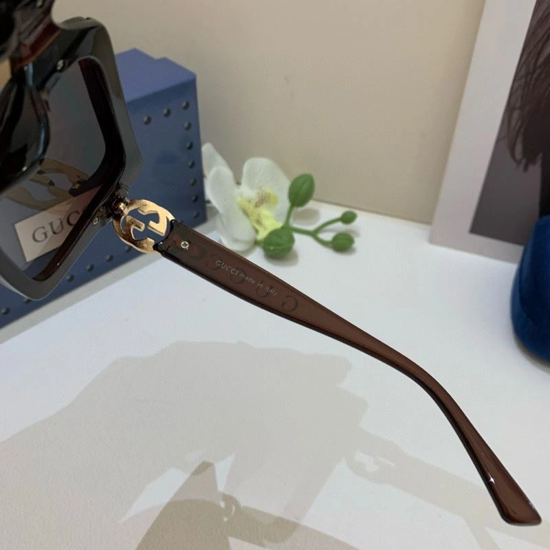 Top mirror Gucci Sunglasses