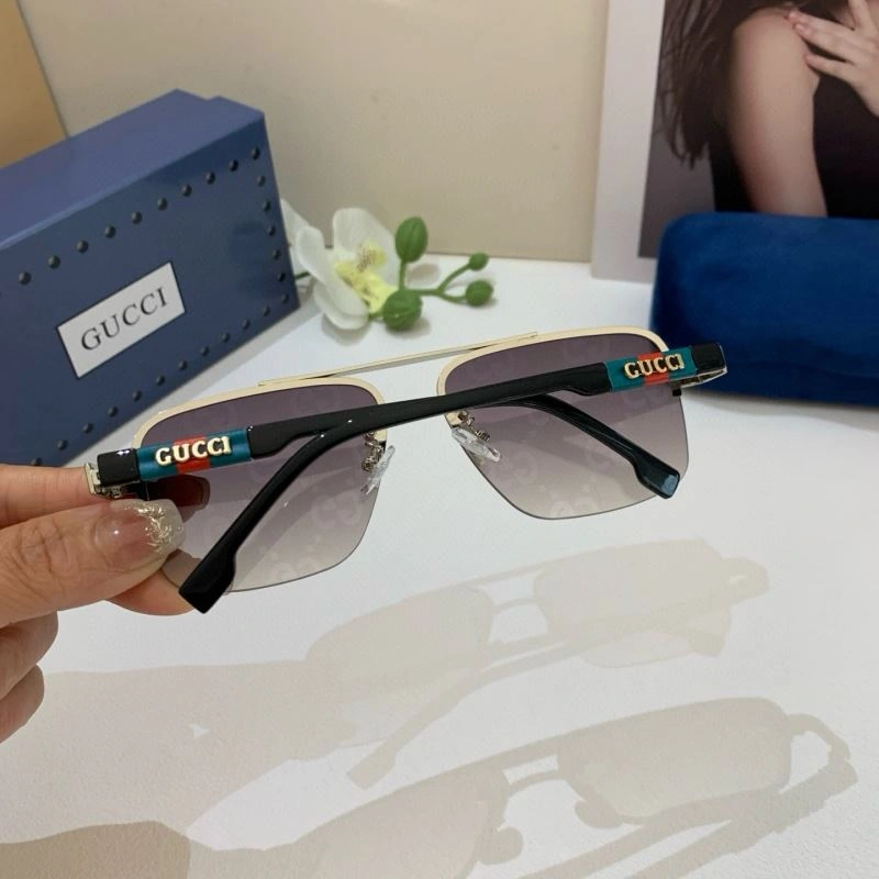 Top mirror Gucci Sunglasses