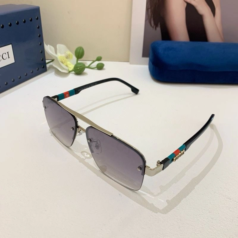 Top mirror Gucci Sunglasses