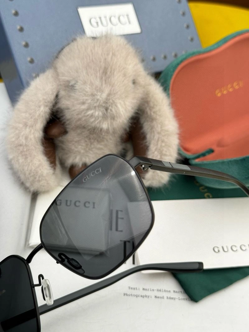 Value-priced Gucci Sunglasses