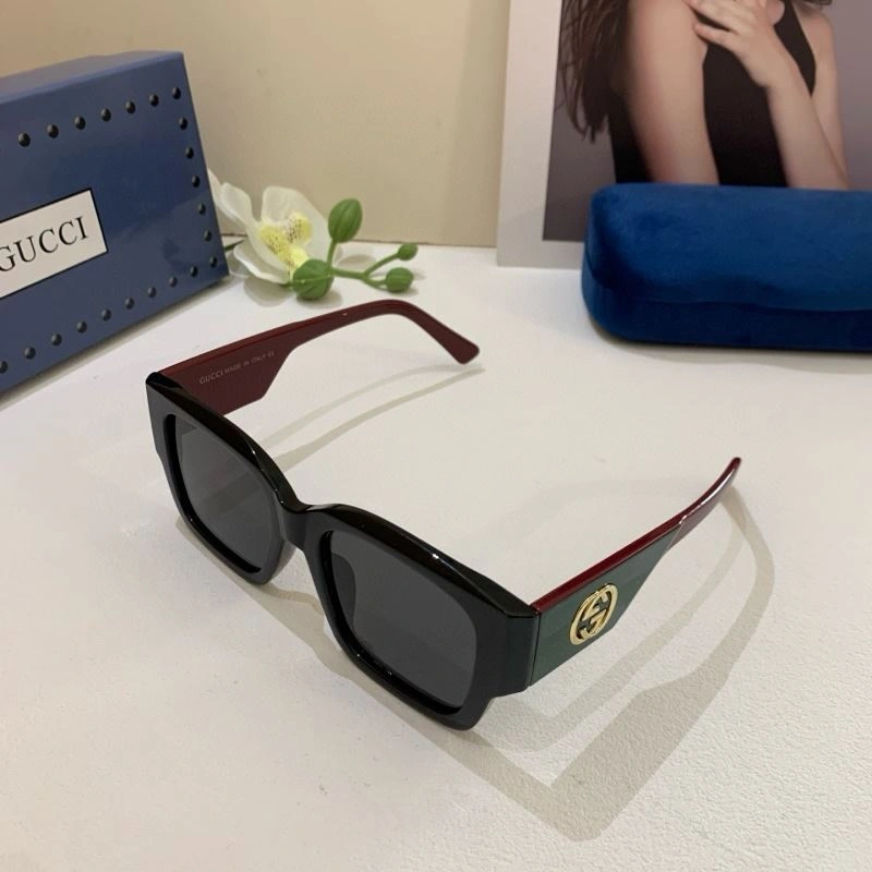 Factory-made Gucci Sunglasses