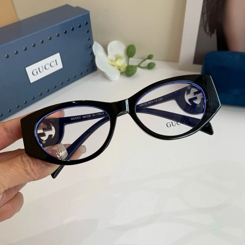 Value-priced Gucci Sunglasses