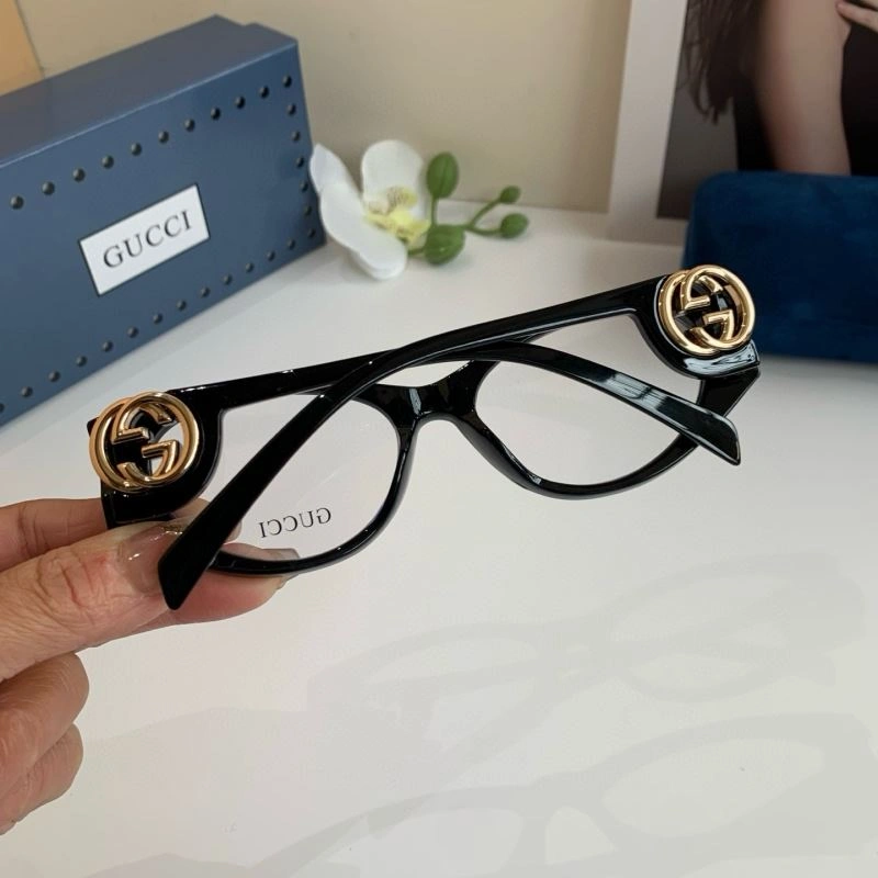 Value-priced Gucci Sunglasses