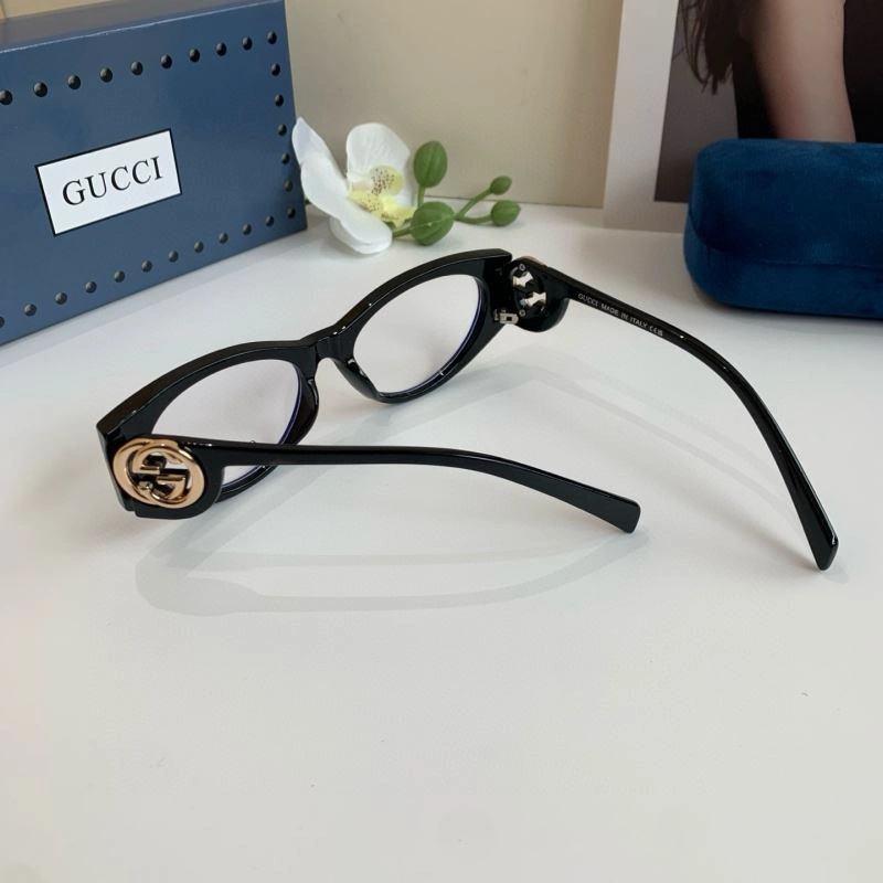 Value-priced Gucci Sunglasses