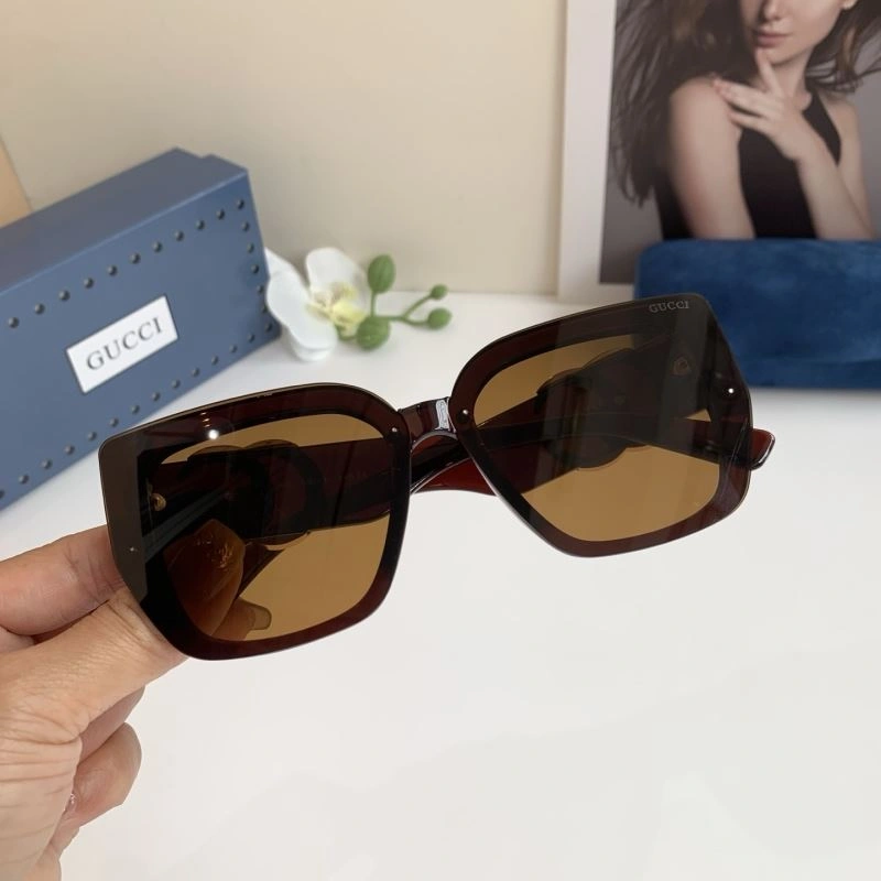 Top mirror Gucci Sunglasses