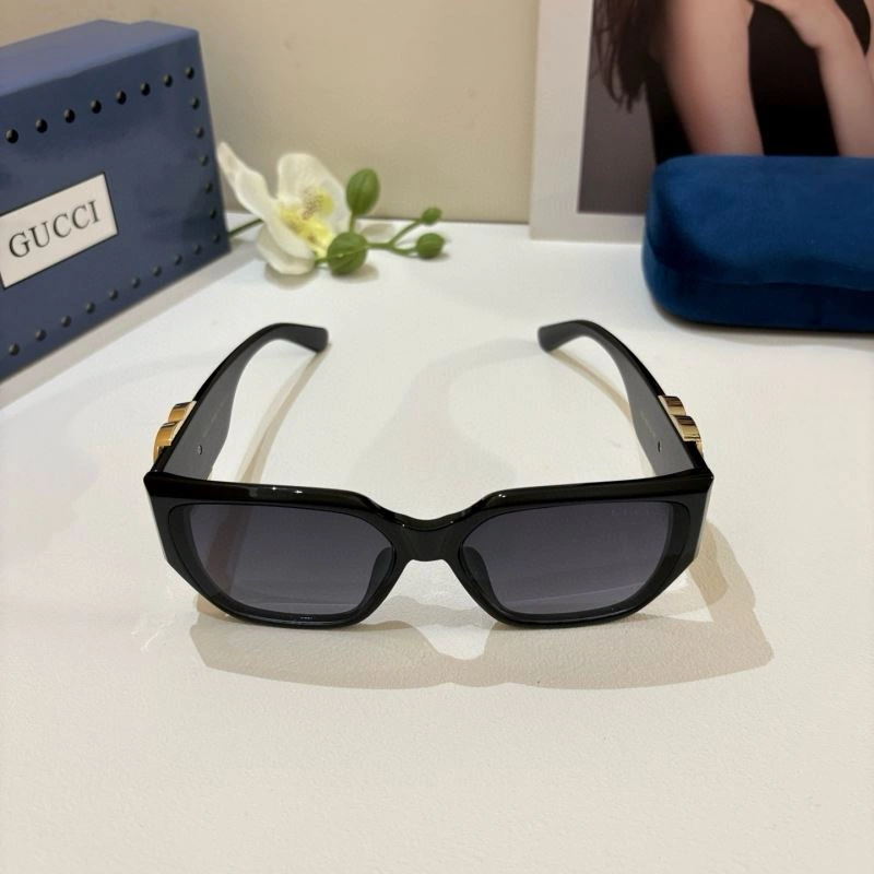 High fidelity Gucci Sunglasses