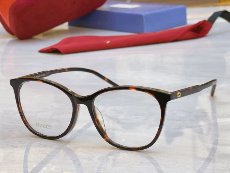 Budget-friendly Gucci Sunglasses