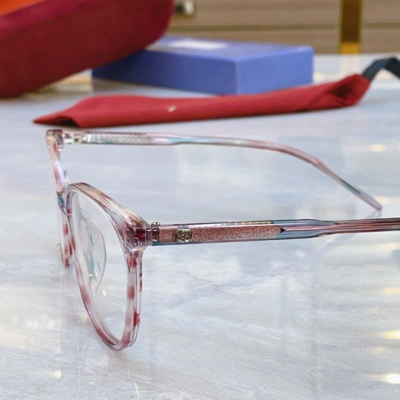 Budget-friendly Gucci Sunglasses